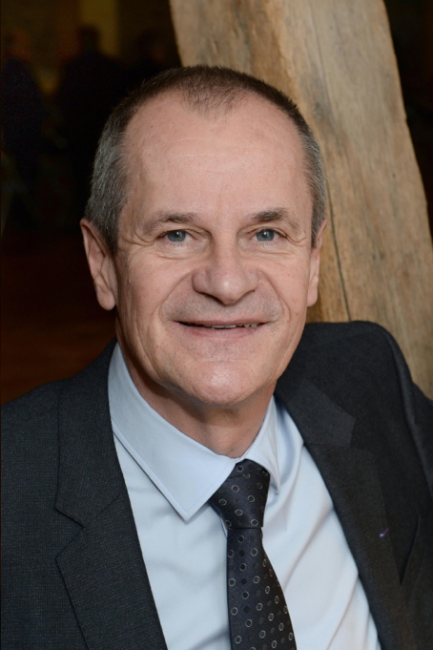 Le Président Bénévole de la Ligue contre le Cancer de Maine-et-Loire ...